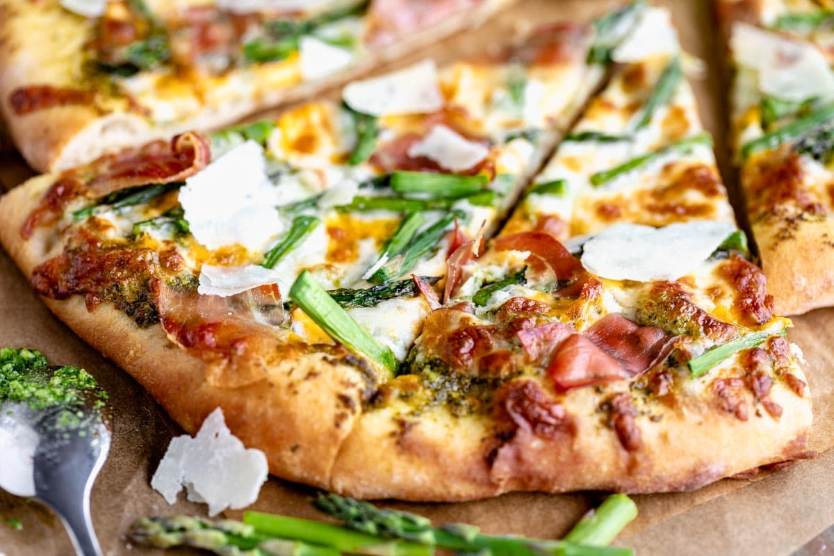 Asparagus Pizza - Healthy Seasonal Recipes