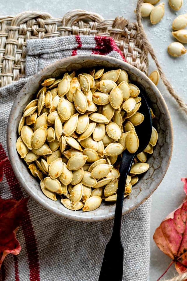 Crispy Baked Pumpkin Seeds - Healthy Seasonal Recipes