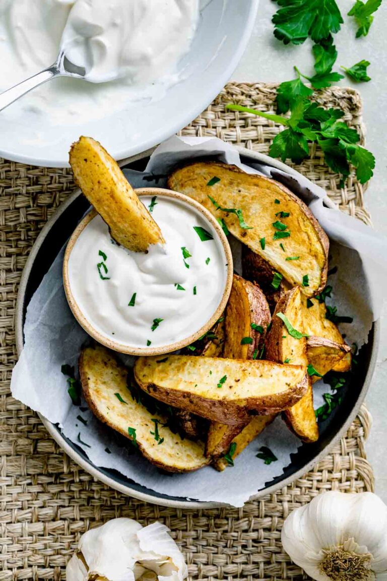 Garlic Greek Yogurt Aioli Sauce - Healthy Seasonal Recipes