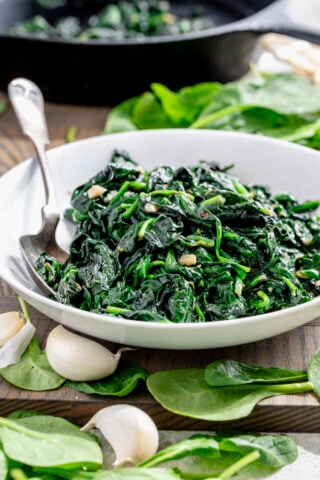 Easy Sautéed Spinach with Garlic - Healthy Seasonal Recipes